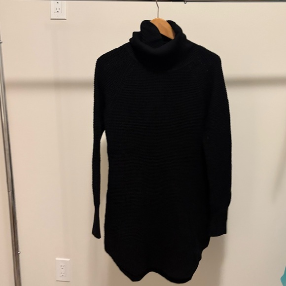 Wilfred | Sweaters | Wilfred Black Tuetle Neck Sweater | Poshmark